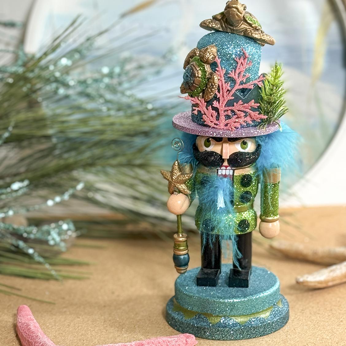 Hollywood Sea Turtle Nutcracker – Christmas Place