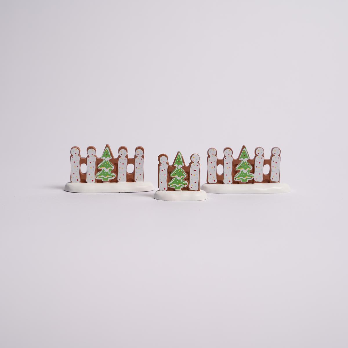 Gingerbread Christmas Fence – Christmas Place